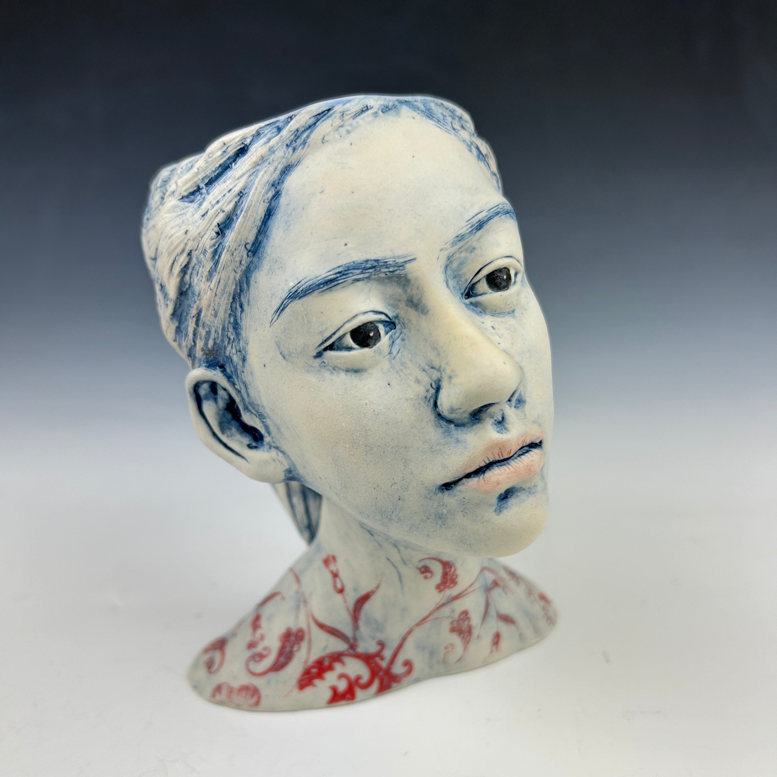 Jee Eun Lee - Large Figure Cup #58 – Gandee Gallery